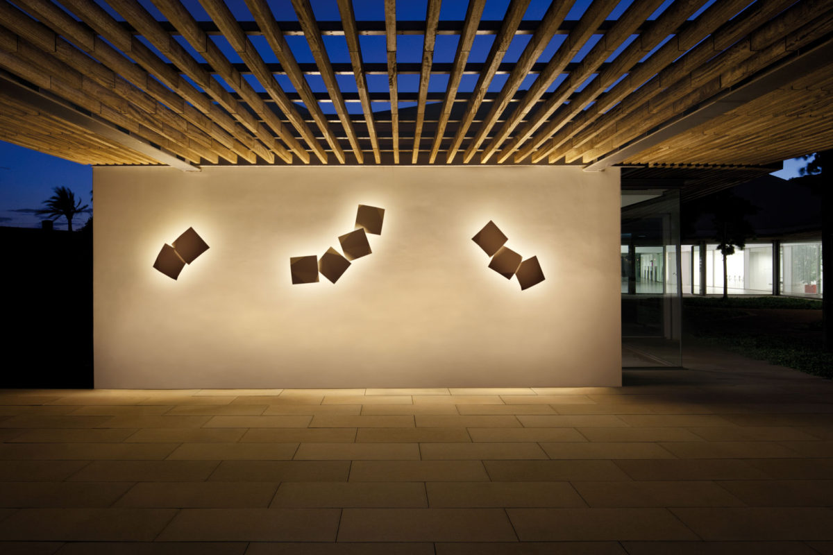 株式会社タカショーデジテック | VIBIA OUTDOOR